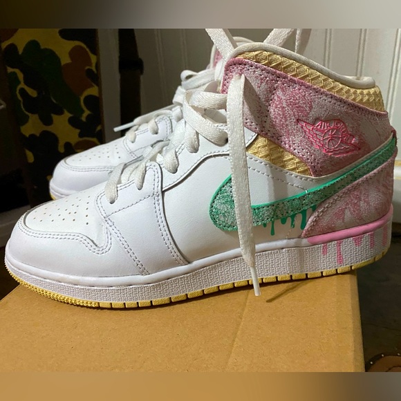 Jordan | Shoes | Air Jordan Mid Se Gs Ice Cream 221 Youth | Poshmark